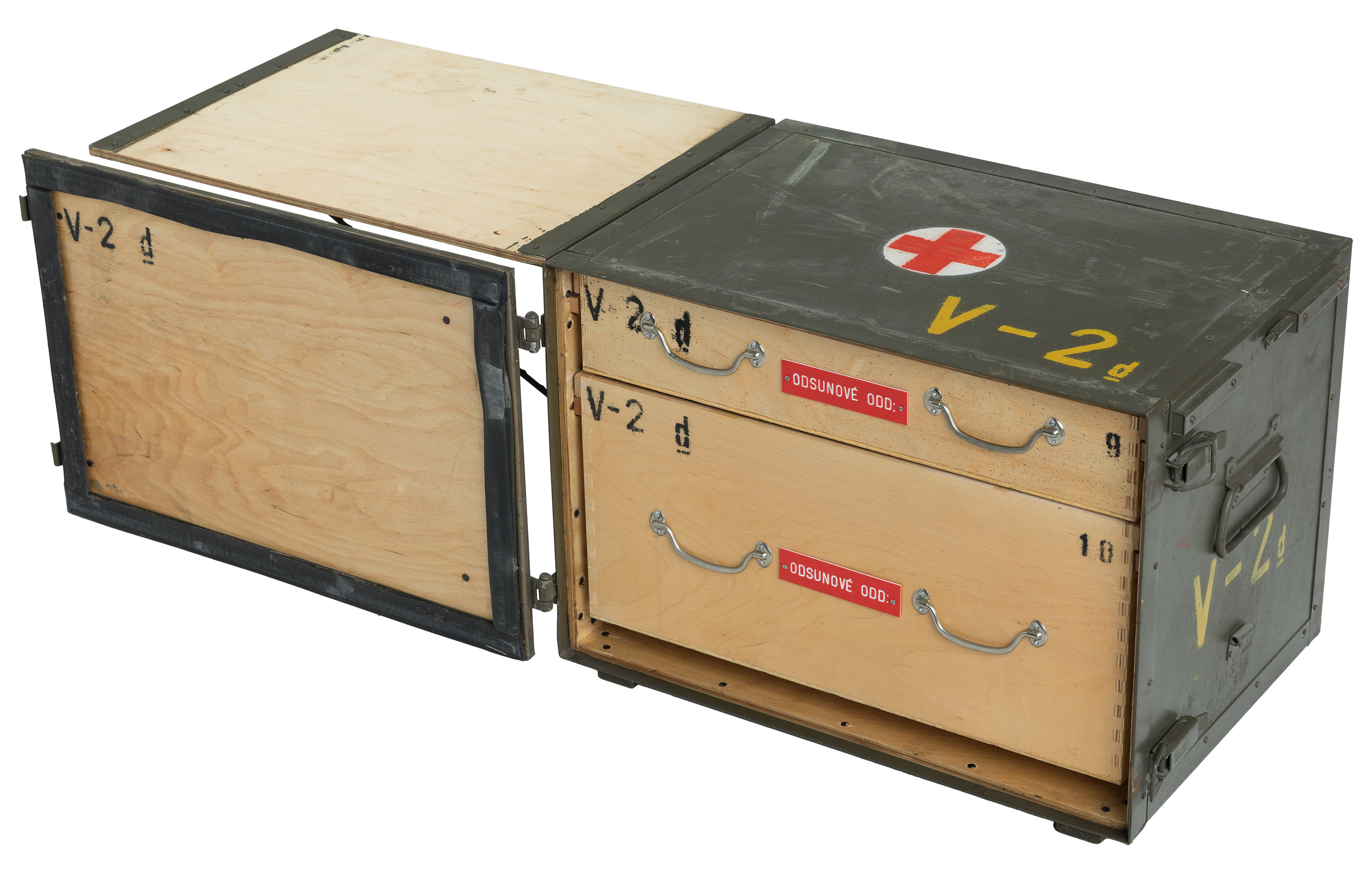 Czech Wooden Medical Box, Surplus - Varusteleka