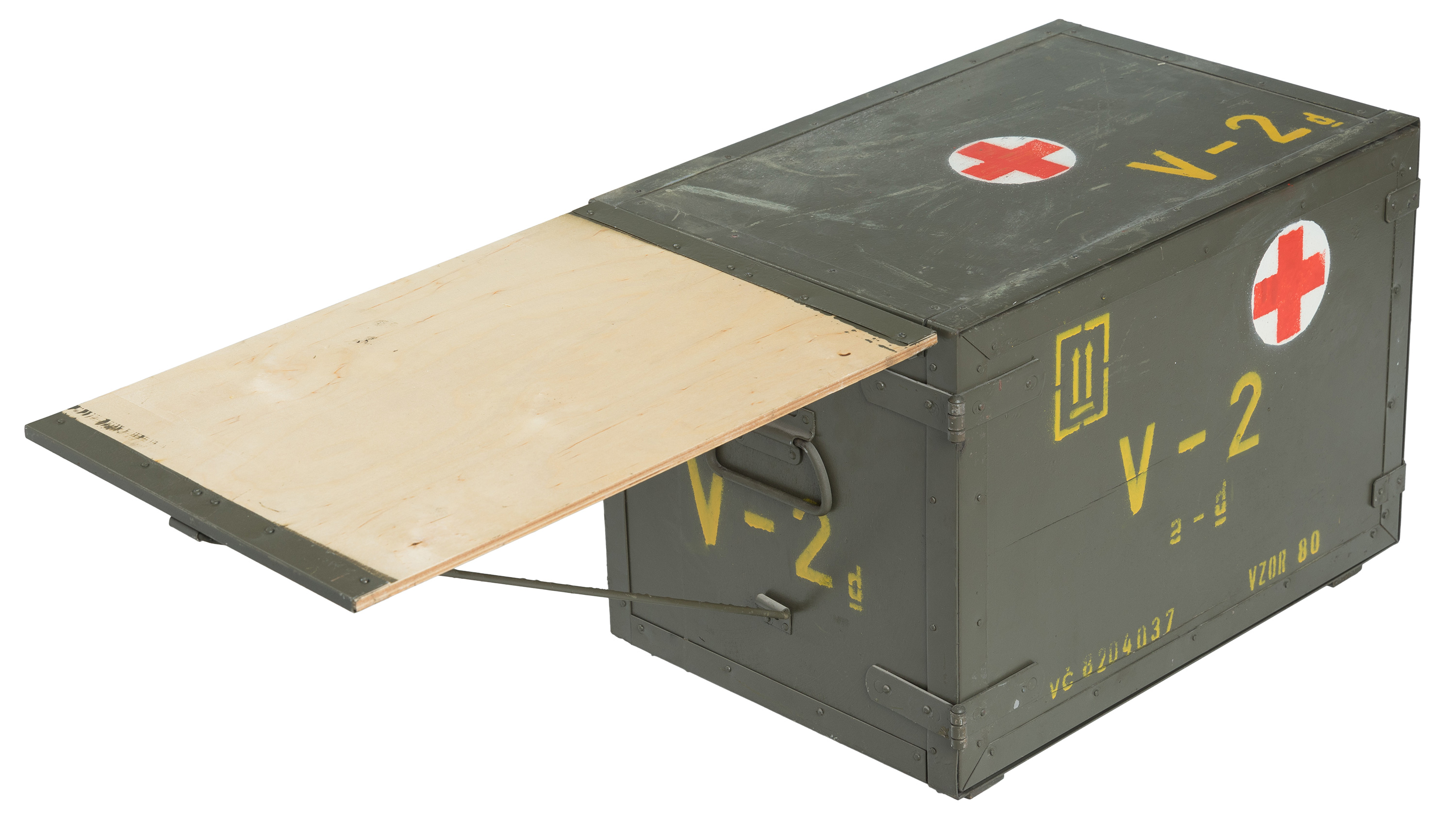 Czech Wooden Medical Box, Surplus - Varusteleka
